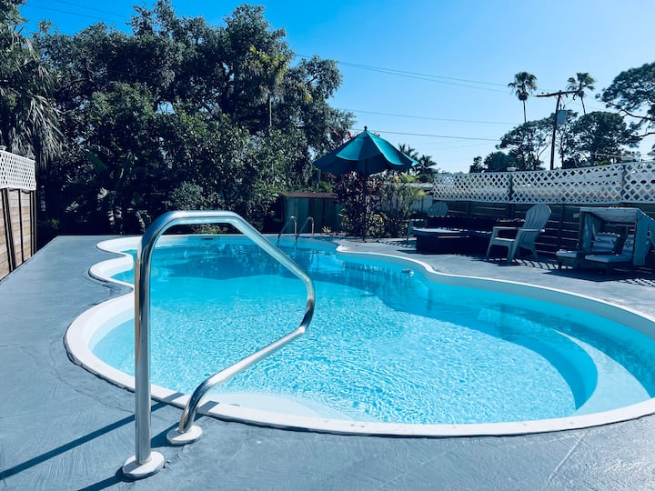 The City Cottage - Fort Myers, FL
