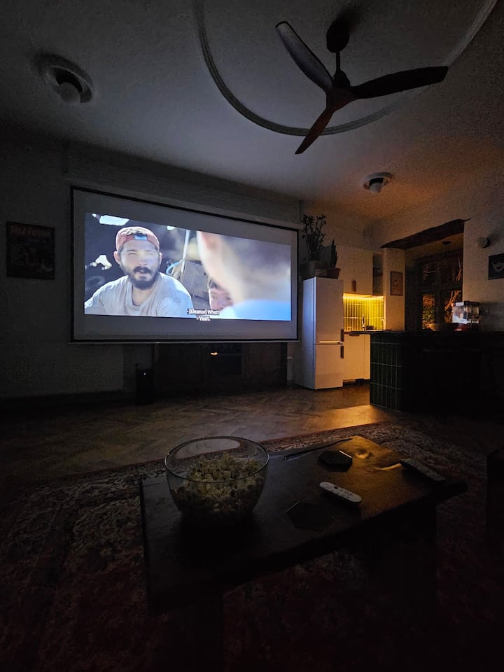Your Private Cinema In The Woods - Brașov