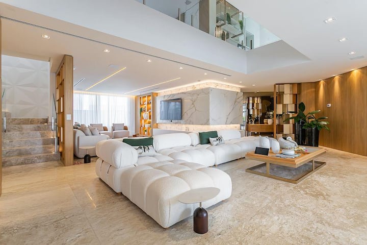 10 Bdr Mansion W/ Sea View Jurerê - Governador Celso Ramos