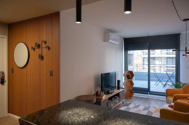 Moderno Y Luminoso Apartamento - Montevideo