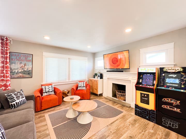 Retro Lounge | Family-friendly, Arcade Games+patio - San Diego, CA