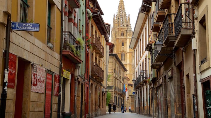 The Old Town Starts Here… And Good Vibe Too! - Oviedo