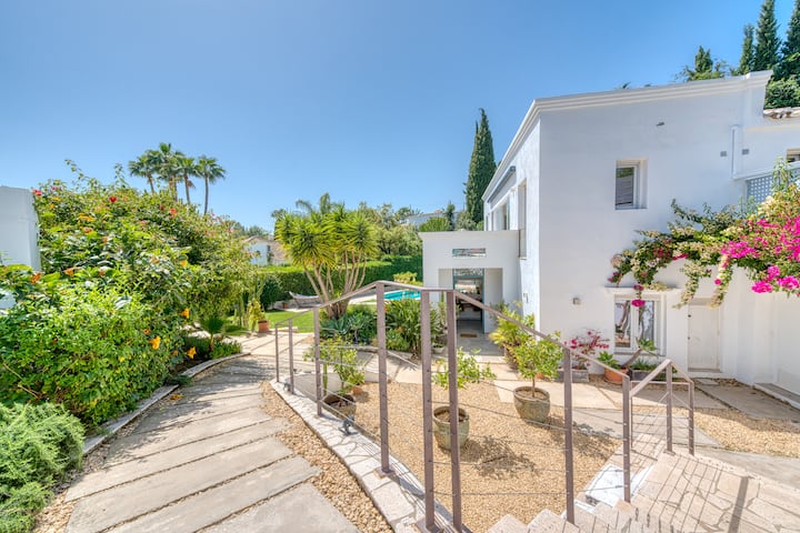 Luxe Maison Familiale: 5 Min De La Plage ~ Piscine - Marbella