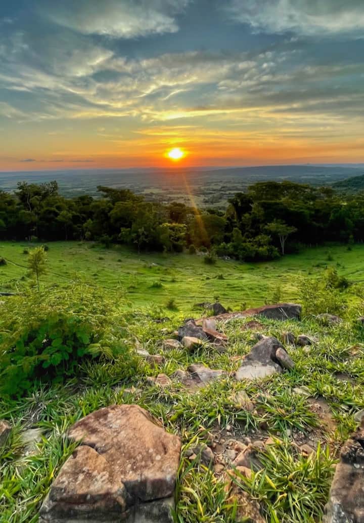 Espectacular Para Pasar Un Finde - La Colmena