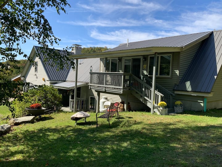 Hidden House Vermont
Private Apt. Mt. Retreat - Bethel, VT