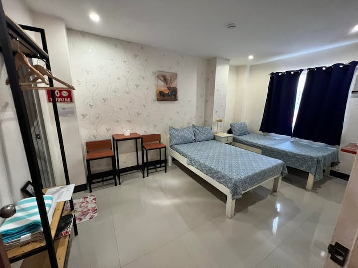3pax Family Rm. (204) P1799.00 - San Remigio