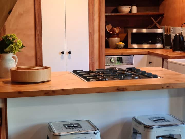 "The Pack House" Cabin - Akaroa