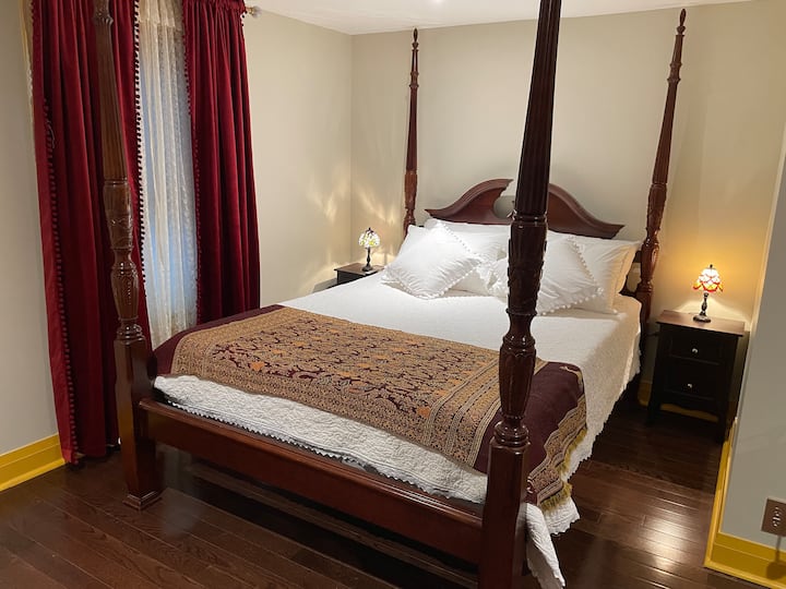 Victorian Charm Retreat - Reading, PA