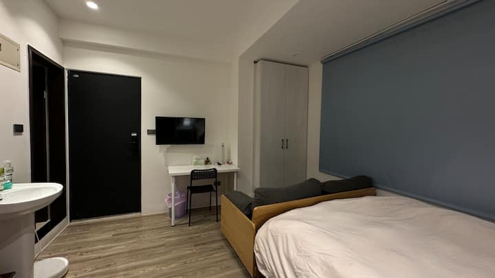 Song San, One - Taipei