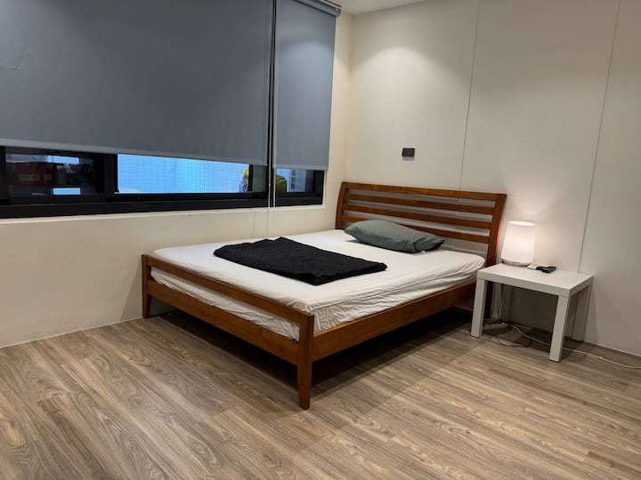 Song San, One - Taipei