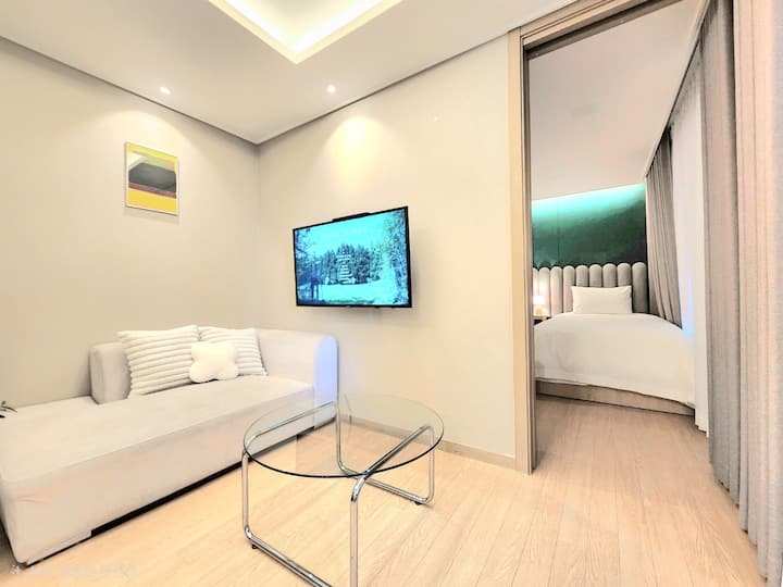 L9[신축/합법숙소][핵심번화가/해운대 해변5분/지하철역3분/짐보관/정수기/비데/ott] - Busan