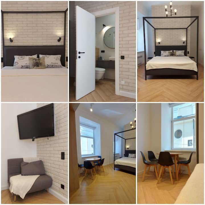 Простір і затишок в серці Львова - 