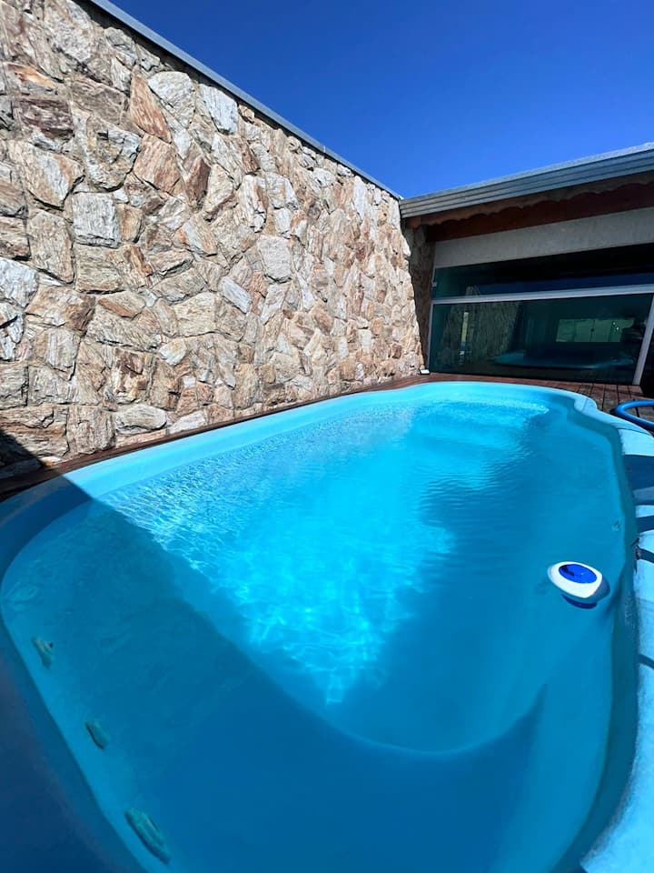 Casa De Piscina 
Com Piscina Aquecida - Poá
