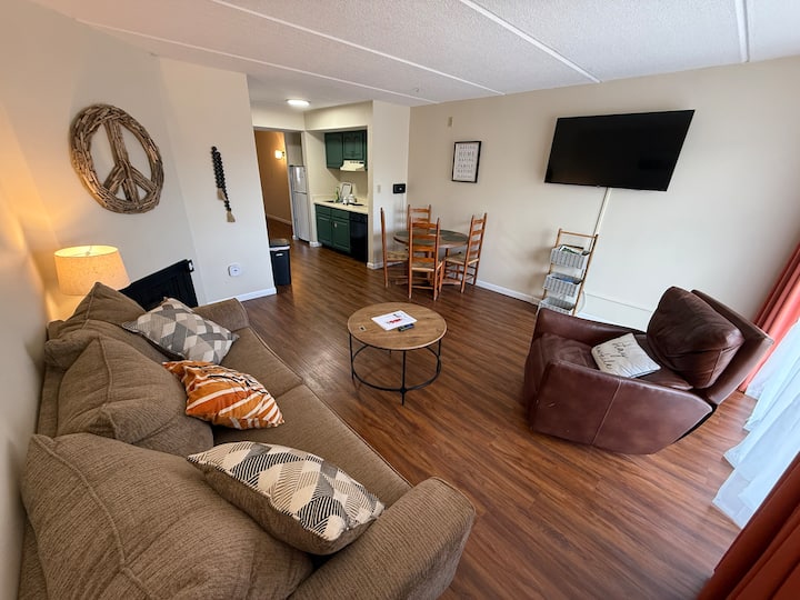Heart Of Gatlinburg/dwtn/ Sleeps4/#611 - Ripley's Aquarium of the Smokies, Gatlinburg