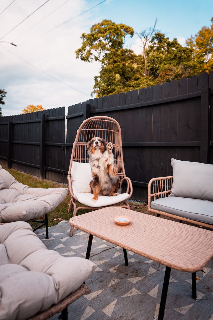 Walk To Broadway, Track, Beekman/ Backyard, Bbq - Saratoga Springs, NY