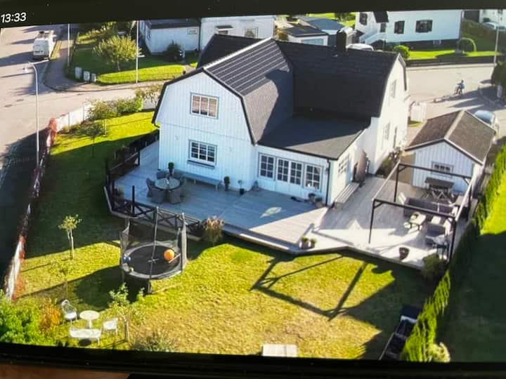 Halmstad , Furet Villa Lyckebo! - Halmstad