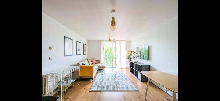 Easy Commute To Everywhere. 2bed Flat In Zone 2 - Ravensbourne University London