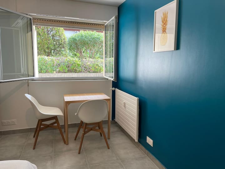 Stylish Studio Near The Beach - Niza