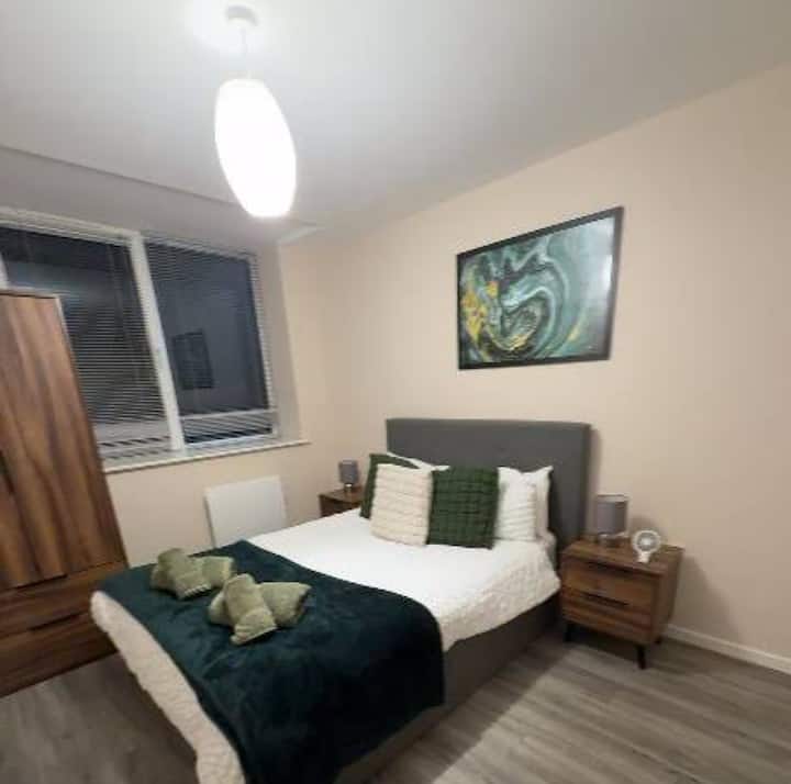 Free Park, Excellent Location, Cosy Apartment - Manchester
