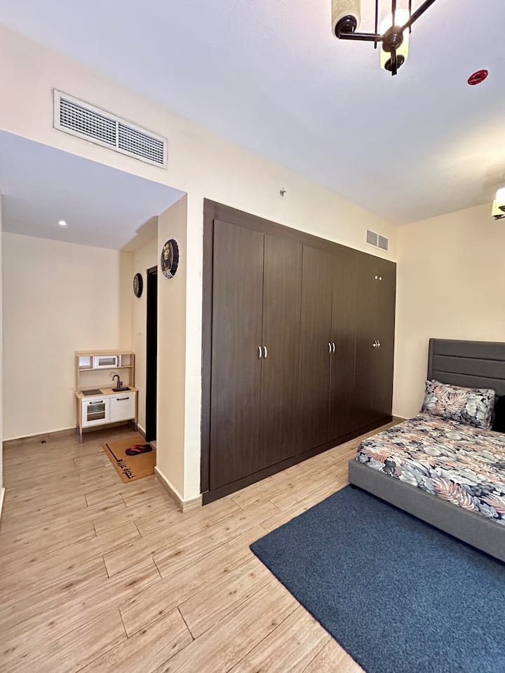 Urban Oasis 1 Bhk In Sharjah Heart - Charjah