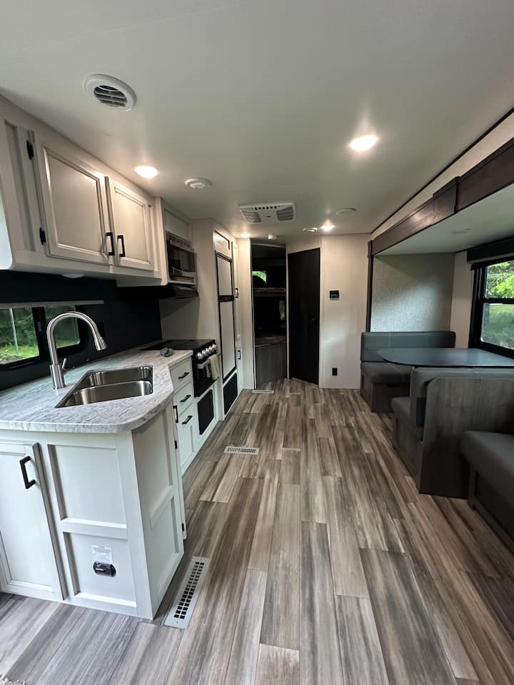 Camp With A Touch Of Modern - Forks, WA