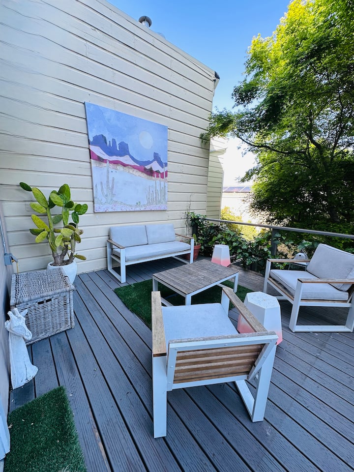 Noe Valley Garden Retreat | Yard, Views & Fire Pit - San Francisco, CA