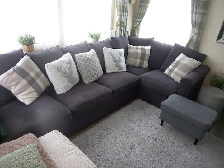 Sandy Stayover - Scotland