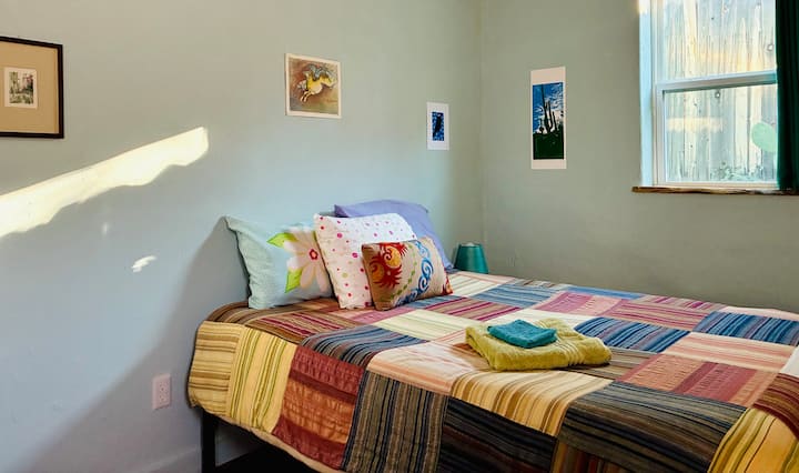 Room In Casa De La Coneja-great Views Of Downtown! - Silver City, NM