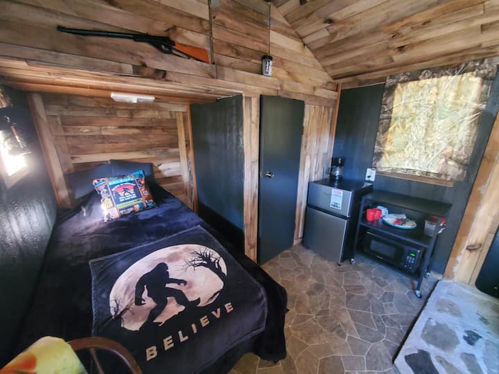 Sasquatch Realtree Camo Cabin 4 - West Virginia