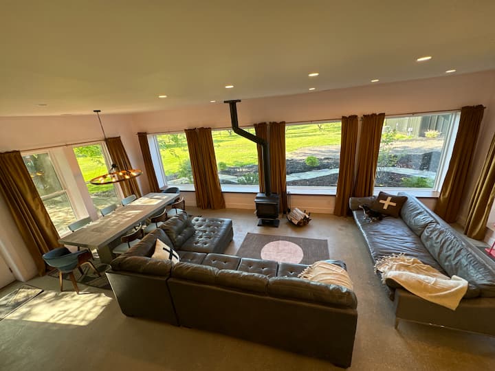 New Buffalo Farmstead Guest Home - New Buffalo, MI