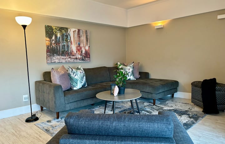 Beautiful Living . 4 Sleeper • Parking 10m - Le Cap