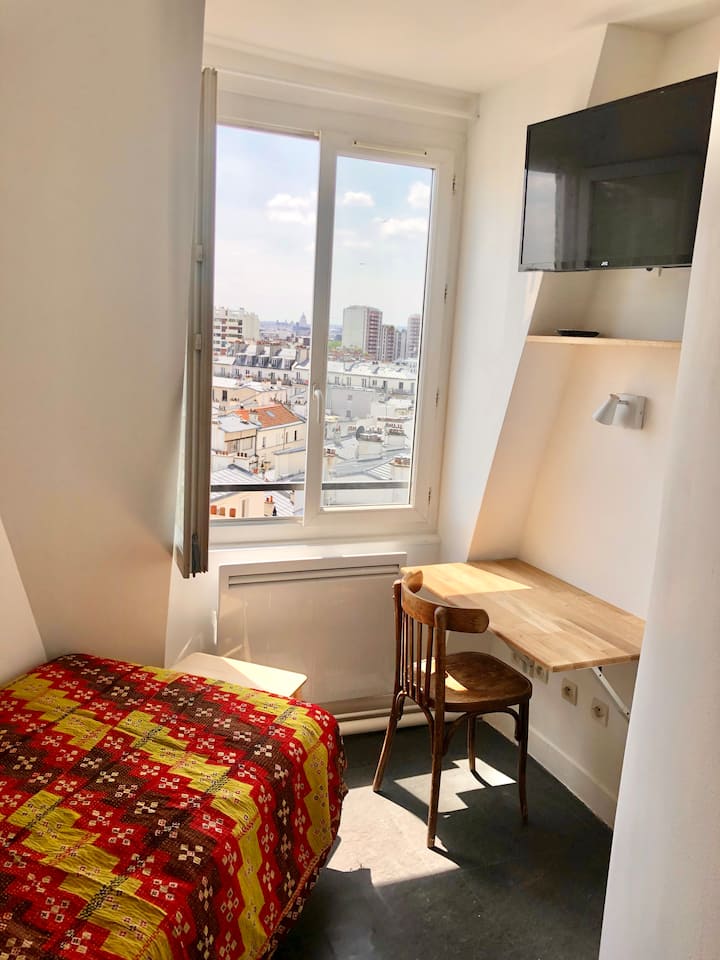 Petite Chambre Indépendante - Paris