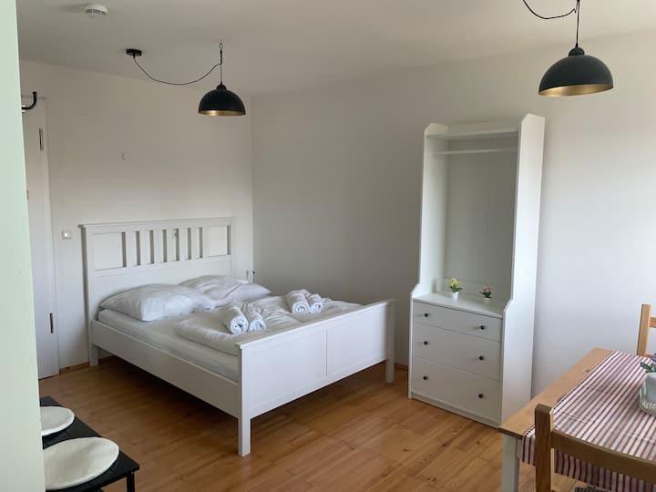 Hübsches Apartment In Süßem Ort - Herrsching