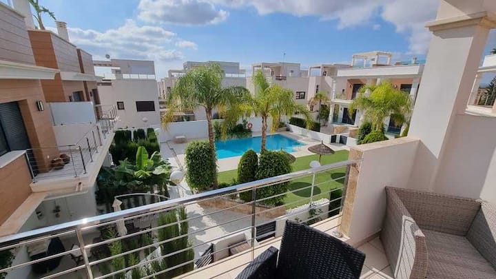 Nice One - Algorfa