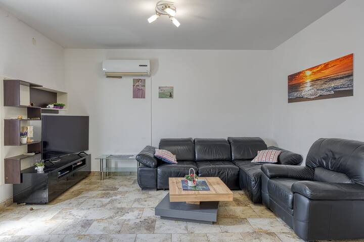 Apartman 2, Za 4 +1. - Mali Lošinj