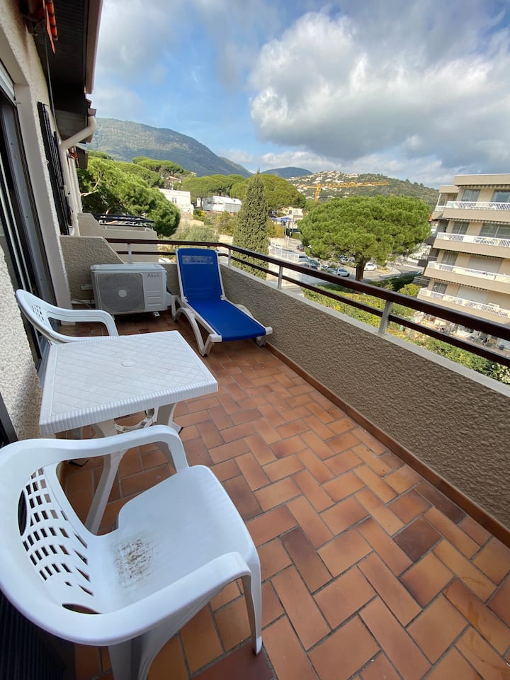Joli Appartement Proche De La Mer - Cavalaire-sur-Mer