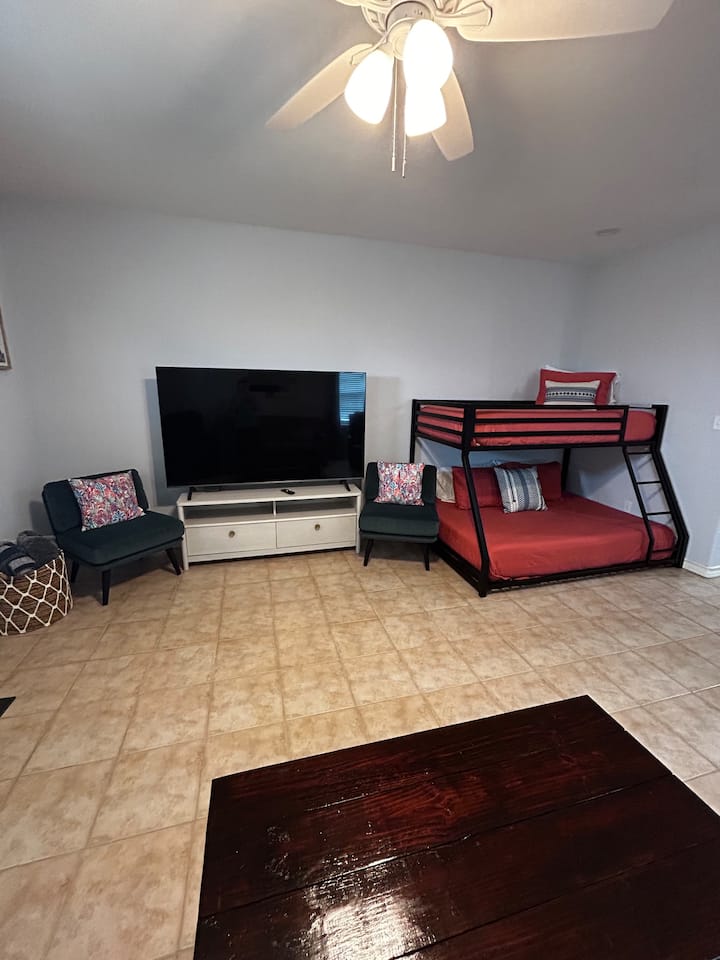 The Mansfield Place Condo - Port Mansfield, TX