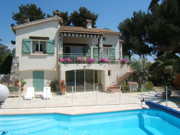 Appartement 3 Pièces Avec Piscine - Sanary-sur-Mer