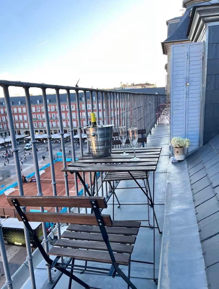 C 5* Penthouse En Plaza Mayor Parking Opcional - Madrid