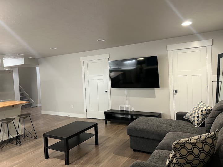 Private Nook - Orem, UT