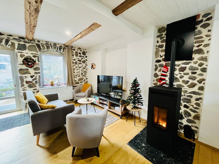 Gîte Chez Philo "Entre Monts Dôme Et Monts Dore" - Aydat