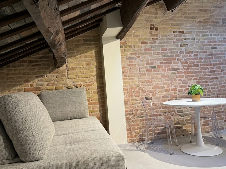 Noua Living Studio Apartments Suite #5 - Ravenna