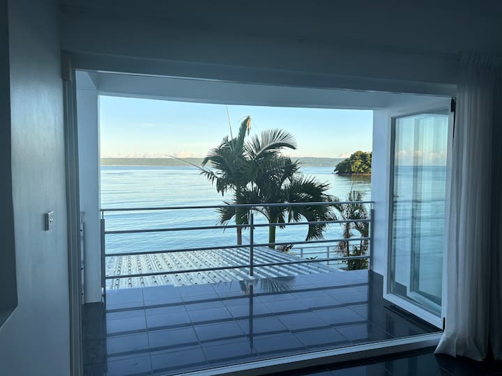 The House Name Is [Casa Di George]
 House Beach - Vanuatu