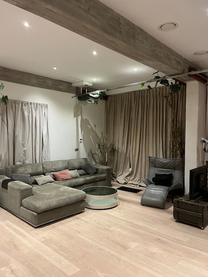 Modern Loft Apartment - Schiedam