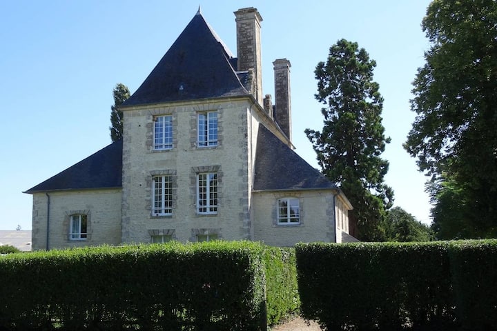 Joli Château Xvii - 4 Appartements Proche De Caen - Normandie