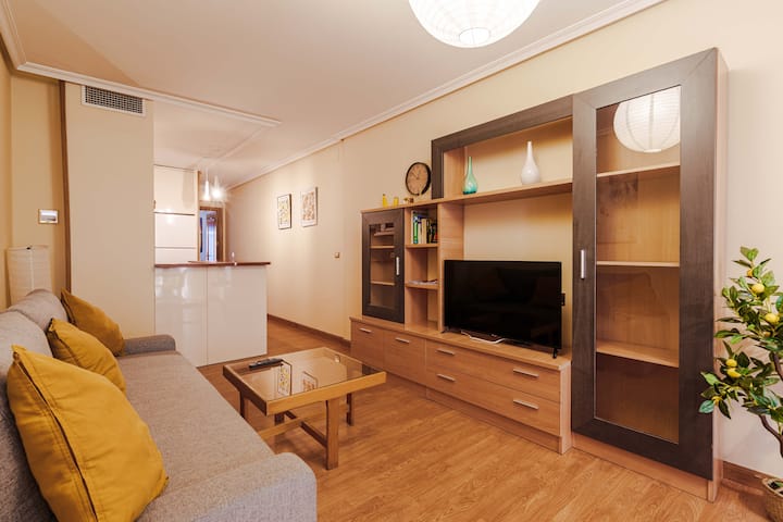 Balcón Con Luz Natural - Madrid