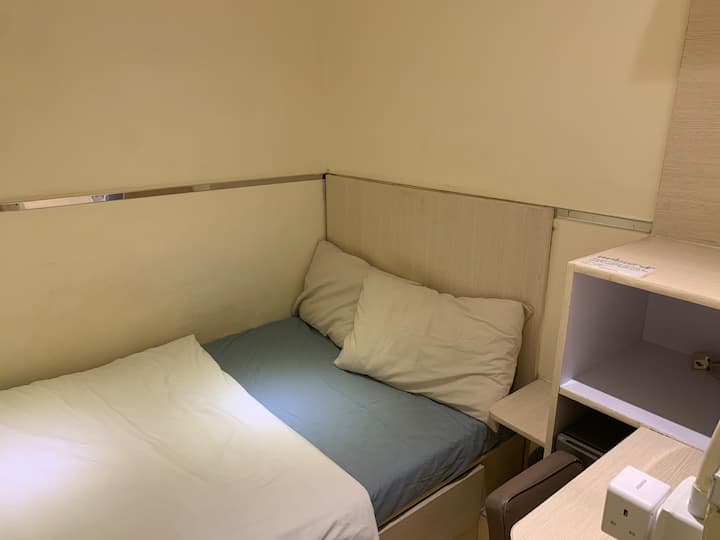 一分鐘地鐵站/市中心/夜市/平價/背包 - Tsim Sha Tsui