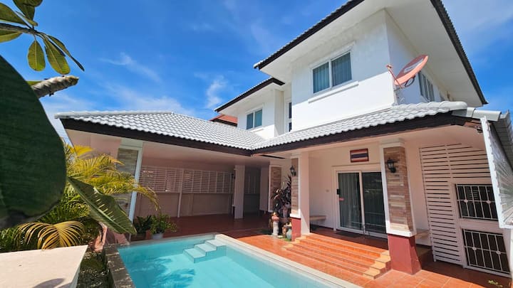 Private Pool Villa 7km Near Airport And Downtown - Saraphi