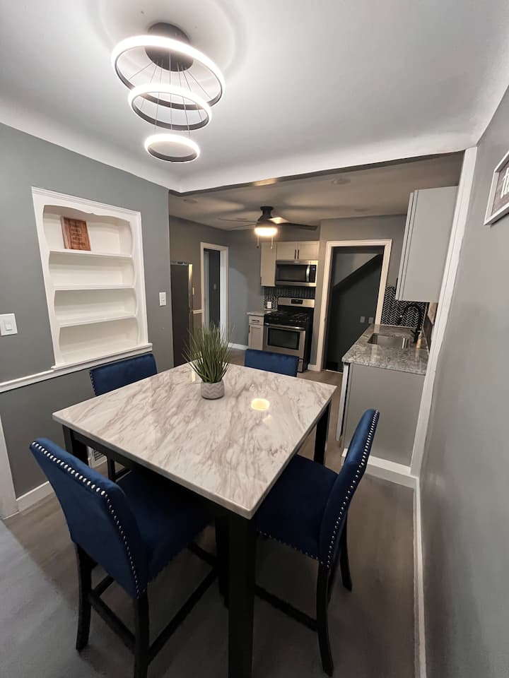 Beautiful 3br Home - Southfield, MI