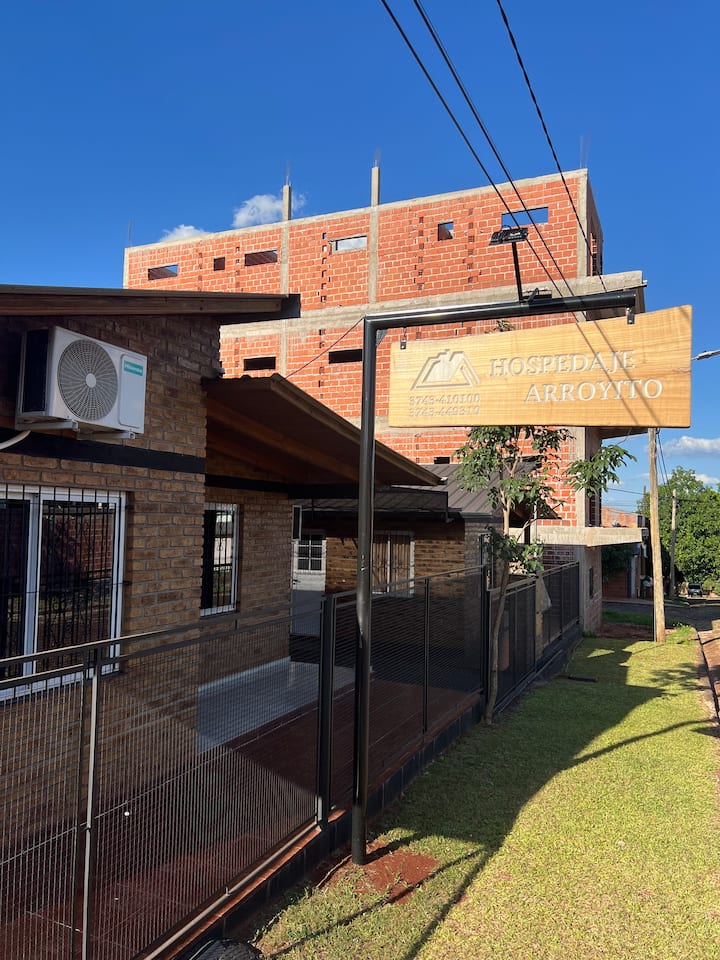 Hospedaje Arroyito - Jardín America